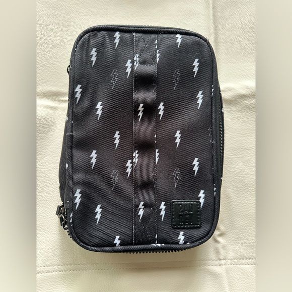 Rad Revolution | Bags | Rad Rev Jettsetter | Poshmark